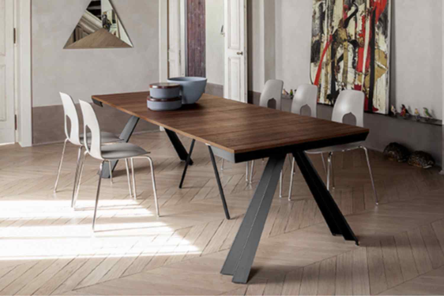 Ventaglio Dining Table